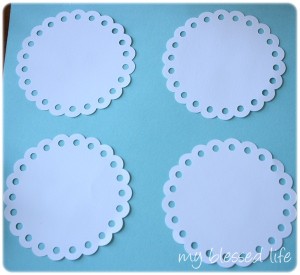 Easy Spring Banner Craft {Tutorial} - My Blessed Life™